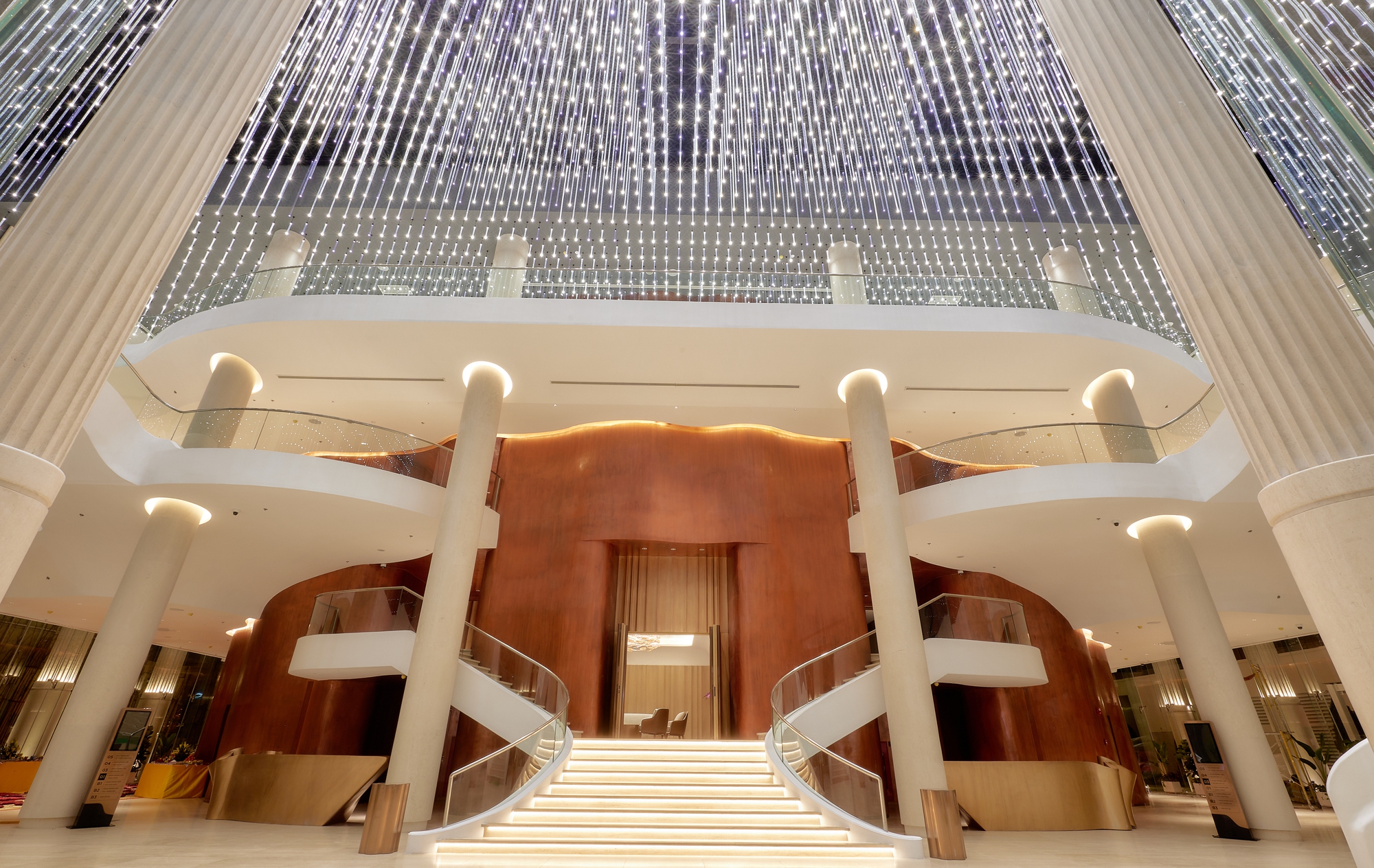 5,000 square-metre Ho Guom Opera House opens