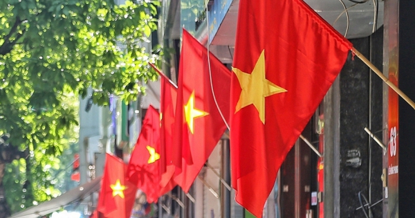 National flag to celebrate 15 years of administrative boundary adjustment