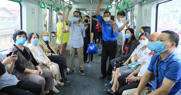 Metro Cát Linh - Hà Đông xác lập kỷ lục vận chuyển hành khách dịp Quốc ...